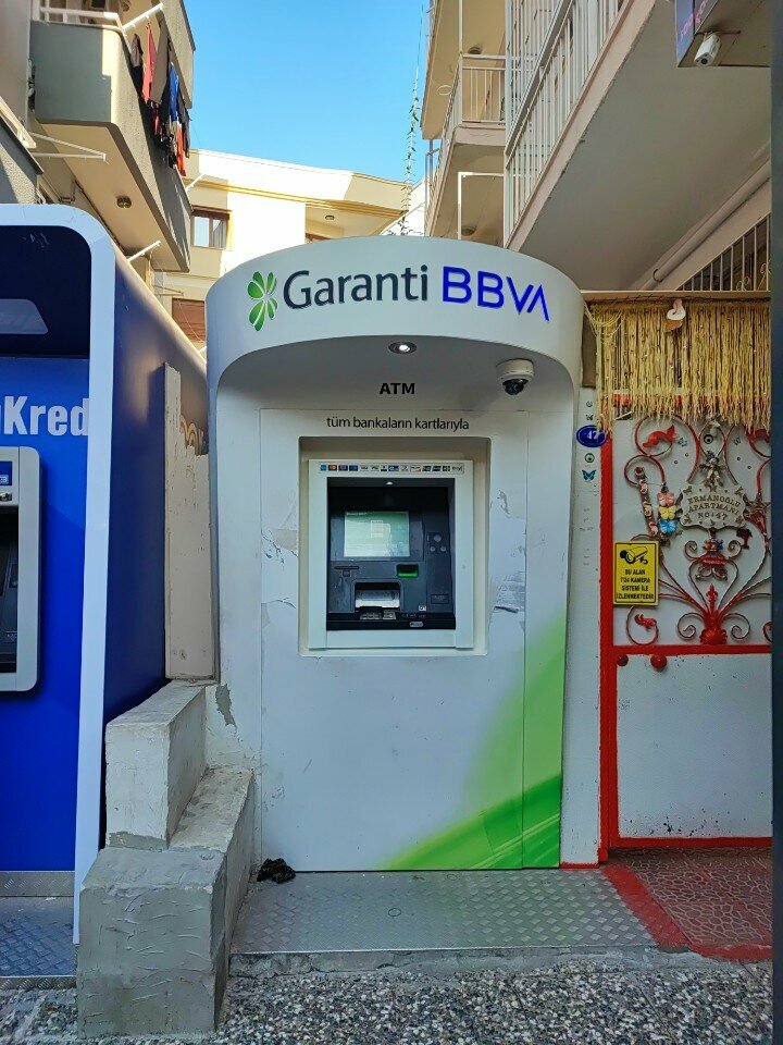 ATM'ler Garanti ATM, İzmir, foto