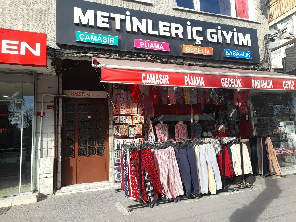 i̇ç giyim ve mayo mağazası Metinler İç Giyim, İstanbul, foto