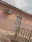 Hôtel Esther Kévine de Williamsville (Rue Des Magasins No:36, La commune Adjamé), otel  Abican'dan
