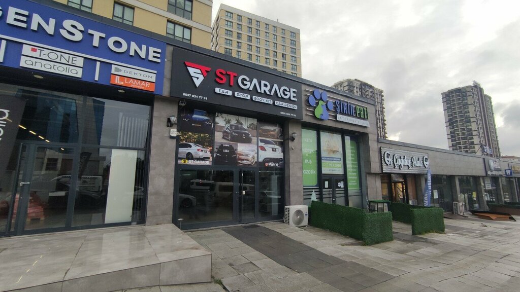 Otomobil yedek parçaları St Garage, İstanbul, foto