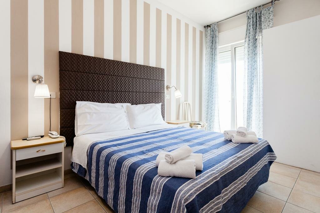 Otel Hotel Costazzurra, Rimini, foto