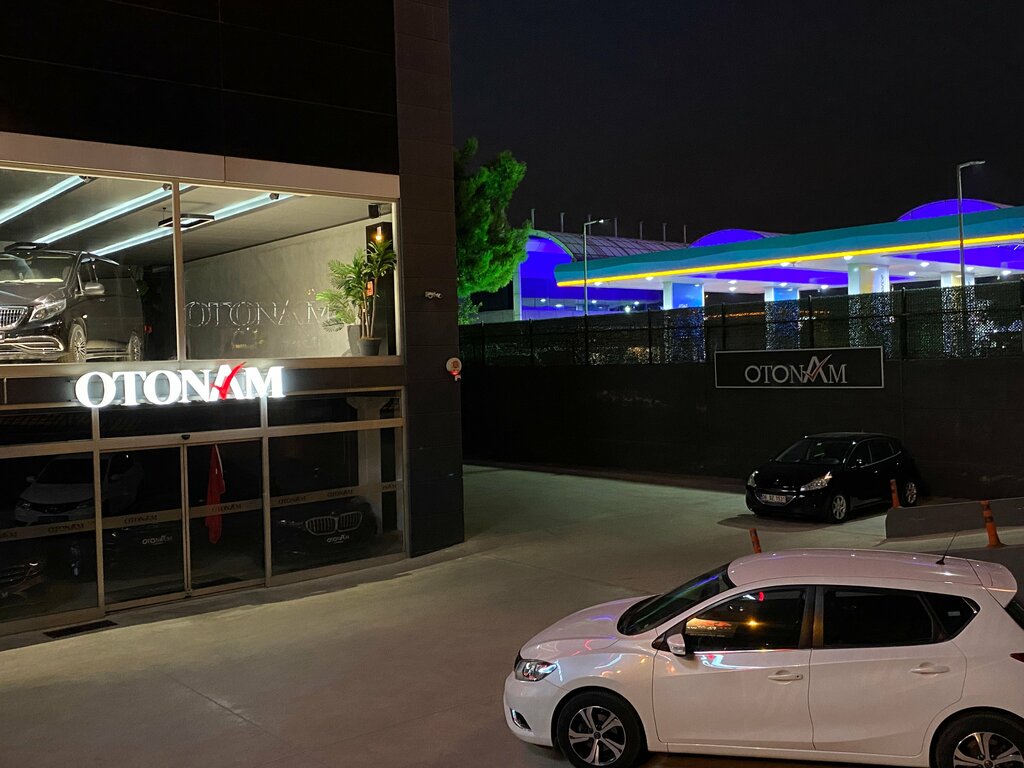 Otomobil satış galerileri Otonam, İzmir, foto