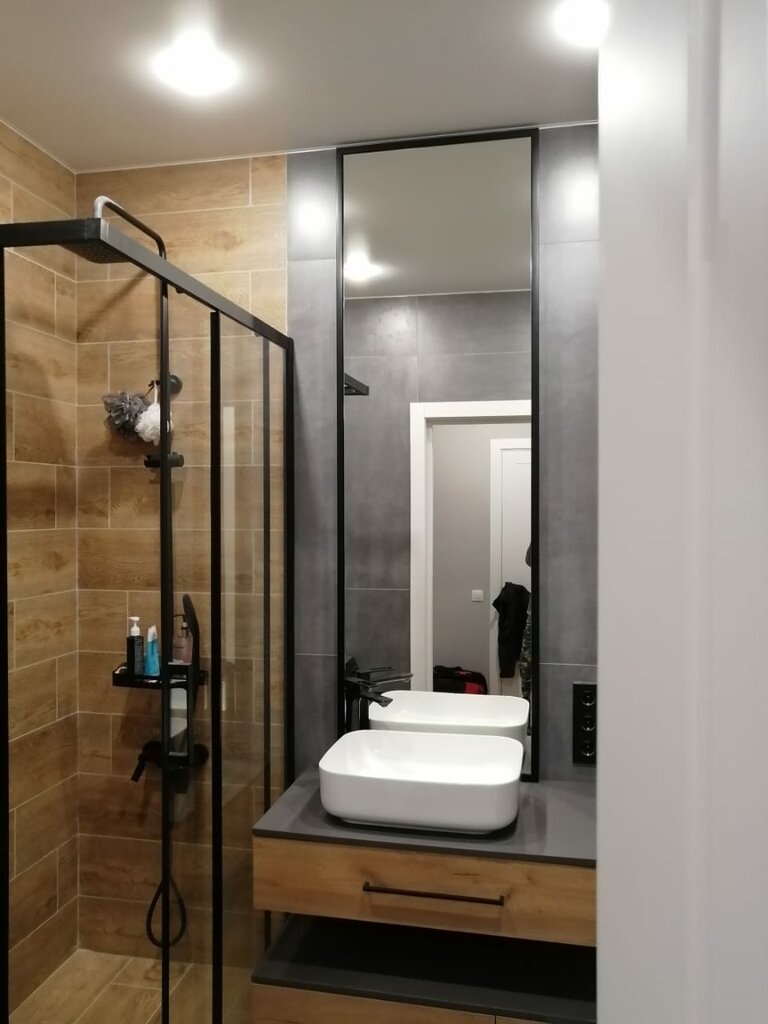 Ayna yapımı ve montaj hizmetleri Inter Glass, Yekaterinburg, foto