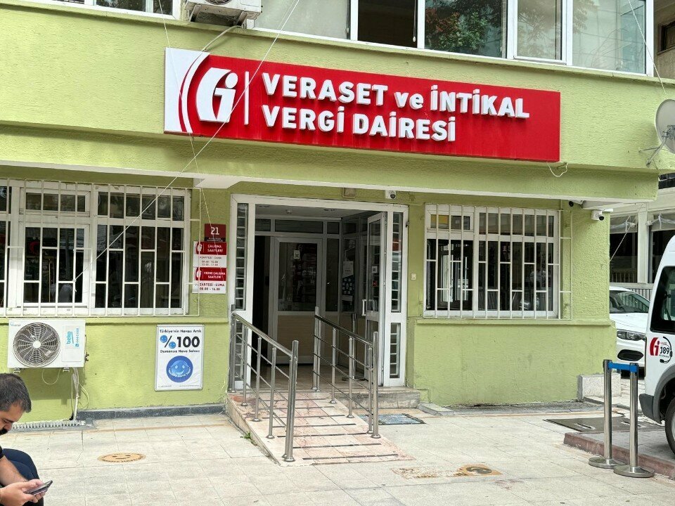 Vergi daireleri Çankaya Vergi Dairesi, Ankara, foto