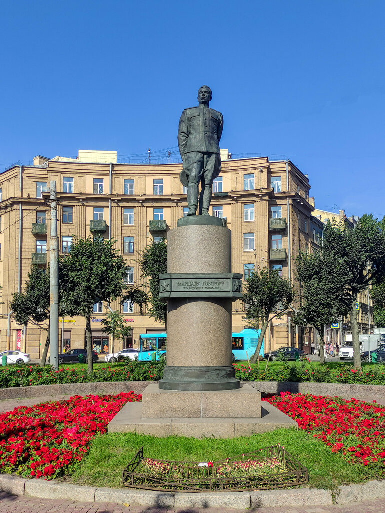 Anıt, heykel Л.А. Говоров, Saint‑Petersburg, foto