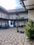 Белый Клён (Vodny pereulok No:1А, stanitsa Golubitskaya), otel  Krasnodarski krayından