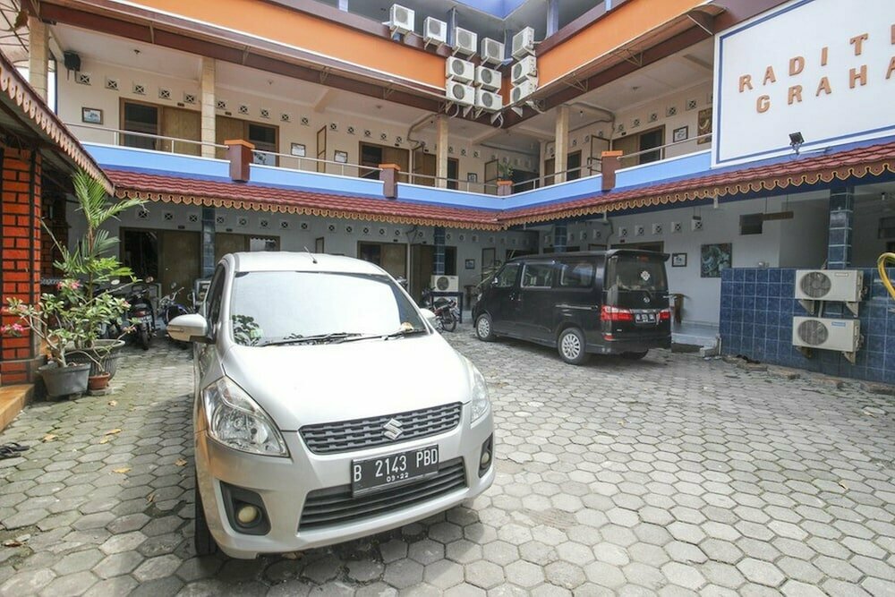 Otel RedDoorz @ Jalan Menteri Supeno, Yogyakarta, foto