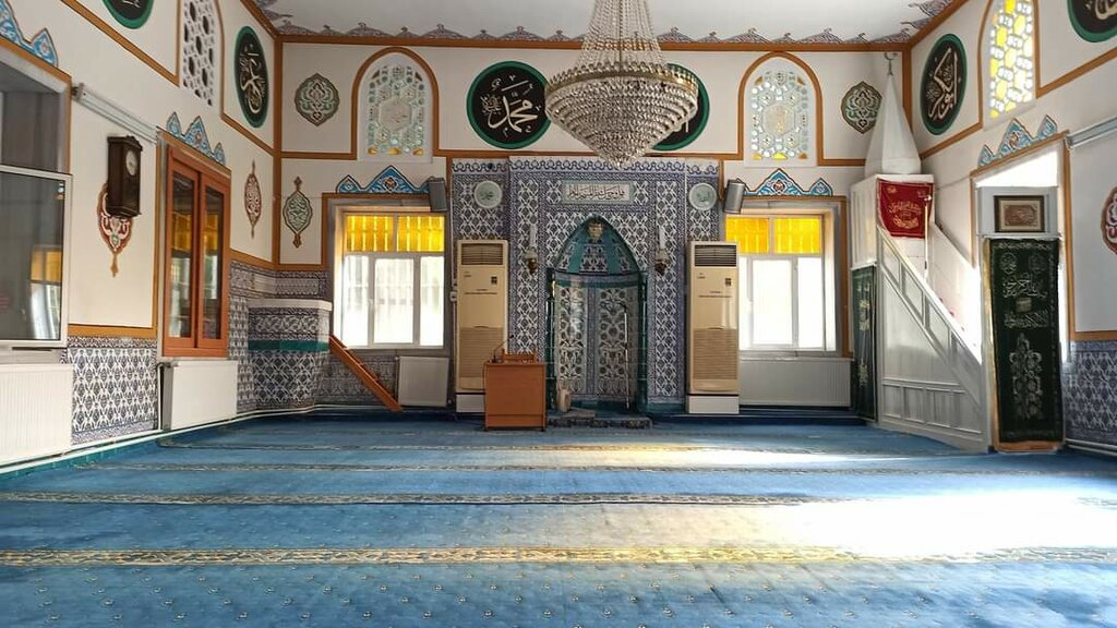 Cami 122 Evler Cami, İstanbul, foto