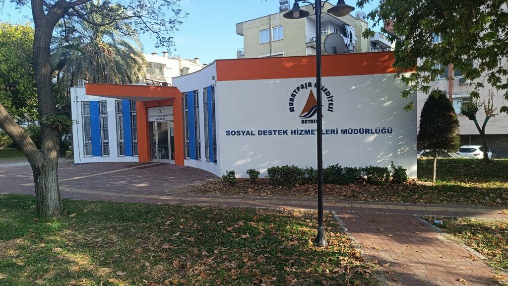 Devlet kurumları ve bakanlıklar Sosyal Destek Hizmetleri Müdürlüğü, Antalya, foto