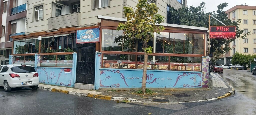 Restoran Naipoğlu Trabzon Pide, İstanbul, foto