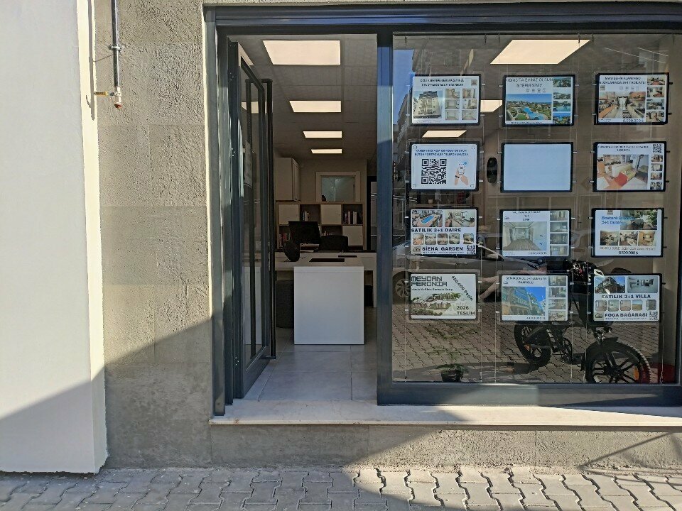 Gayrimenkul yönetimi Emine Kırımlı Gayrimenkul, İzmir, foto