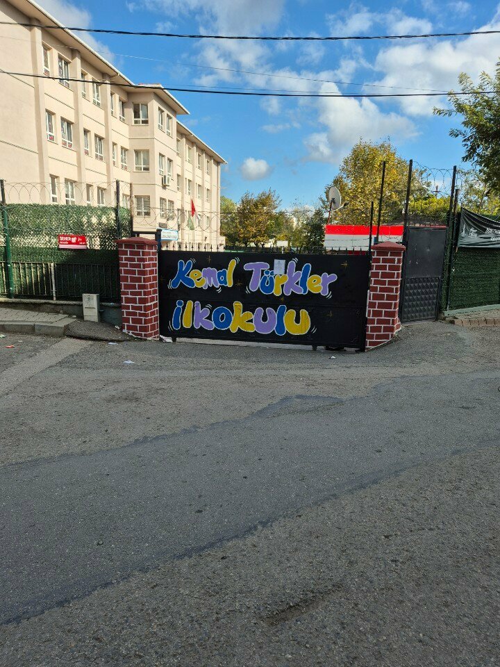 i̇lkokul Kemal Türkler İlkokulu, İstanbul, foto