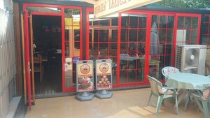 Chuck Box Cafe Burger House (Adana, Seyhan, Ziyapaşa Blv., 24), fast food  Adana'dan