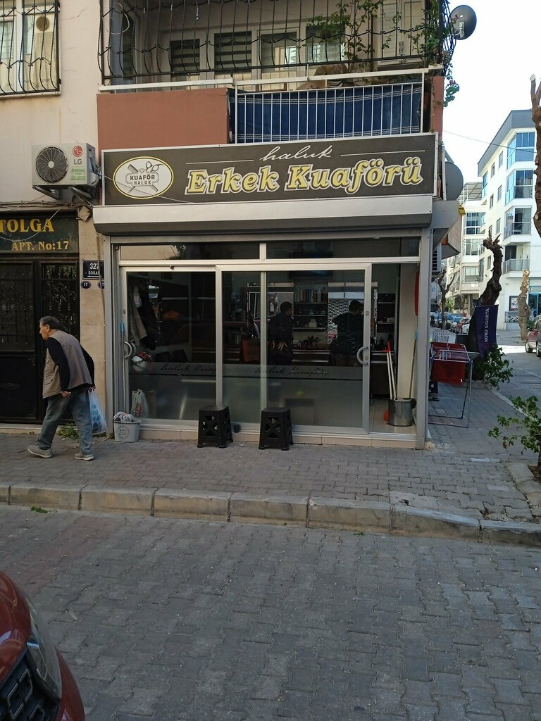 Berberler Haluk Erkek Kuaförü, İzmir, foto