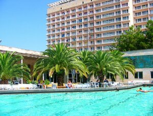Litfond № 2 (Autonomous Republic of Abkhazia, Town of Bichvinta), otel  Pitsunda'dan
