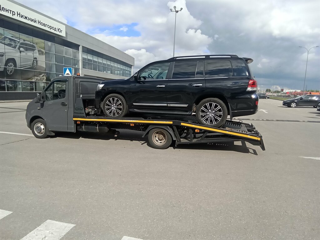 Çekici hizmeti Эвакуатор, Kniaginino, foto