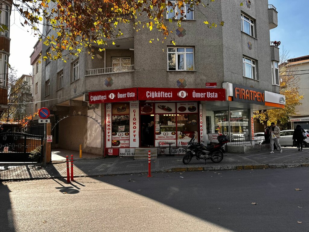 Fast food Çiğ Köfteci Ömer Usta, İstanbul, foto
