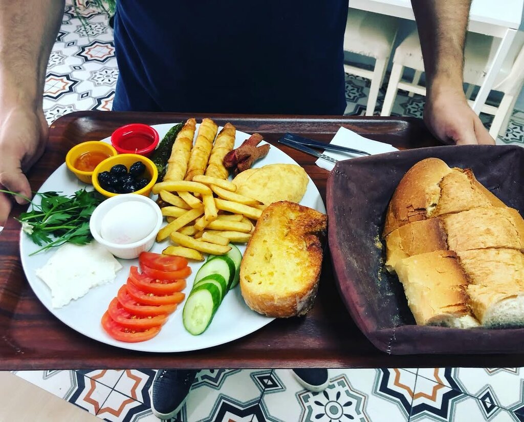 Restoran İlhan Dayı Tost ve Kahvaltı Salonu, Bilecik, foto