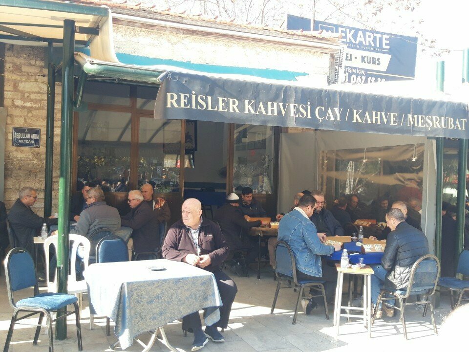 Oyun salonları Reisler Kahvesi, İzmir, foto