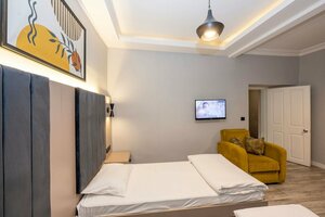 Cirrus Suits (İstanbul, Beyoğlu, Tomtom Mah., Eski Çiçekçi Sok., 18), otel  İstanbul'dan