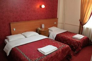 Turkuaz Hotel (Gebze, Sultan Orhan Mah. Ilyasbey Cad. No:3), otel  Gebze'den