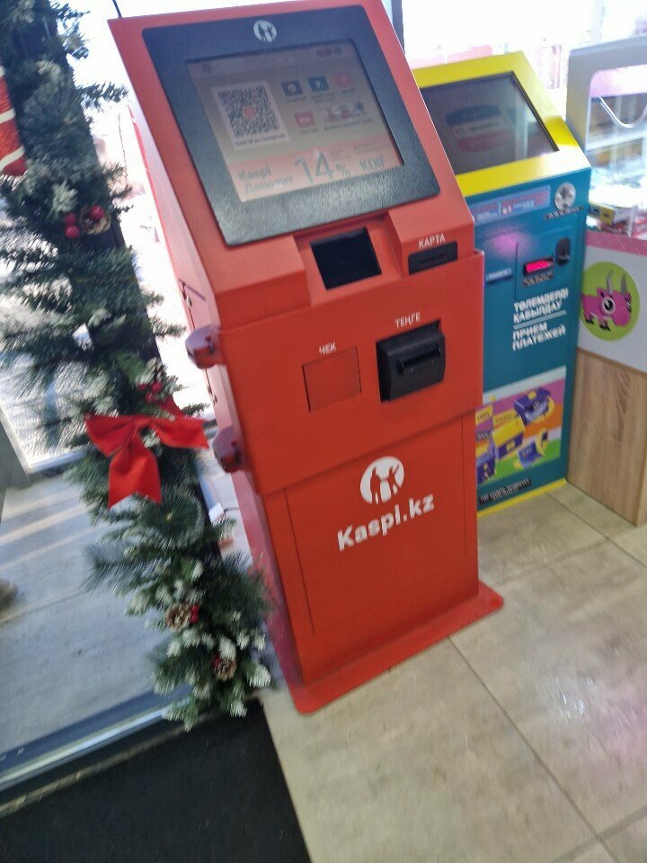 Ödeme terminali Kaspi Bank, Öskemen (Ust‑Kamenogorsk), foto