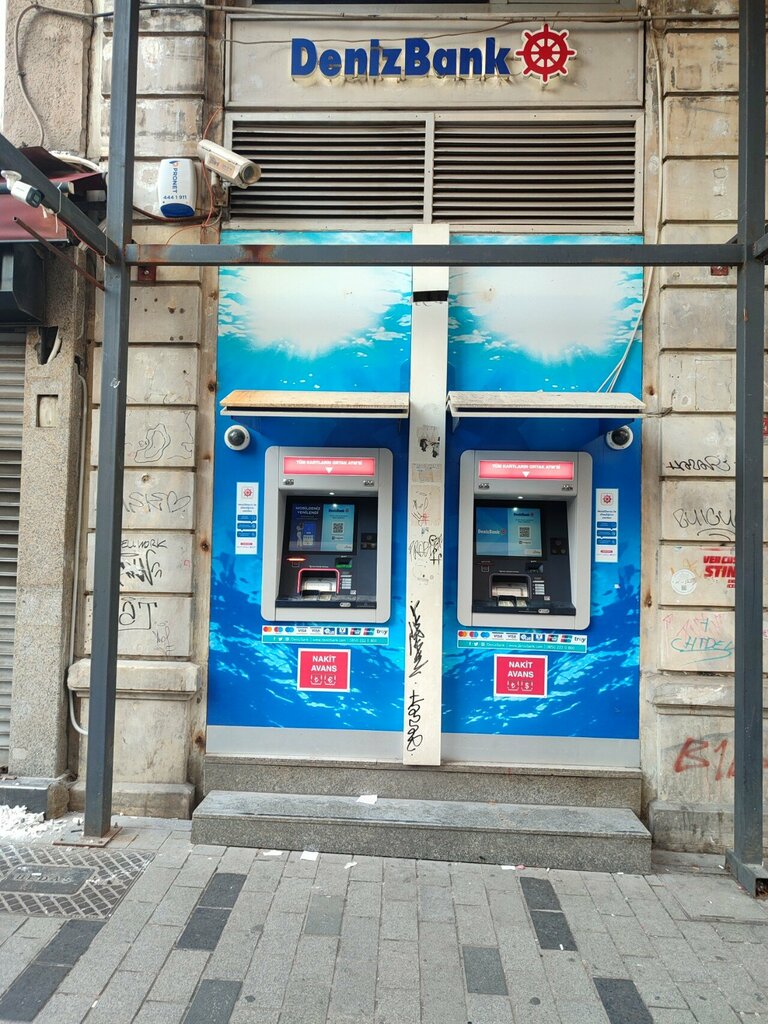 ATM'ler DenizBank, İstanbul, foto