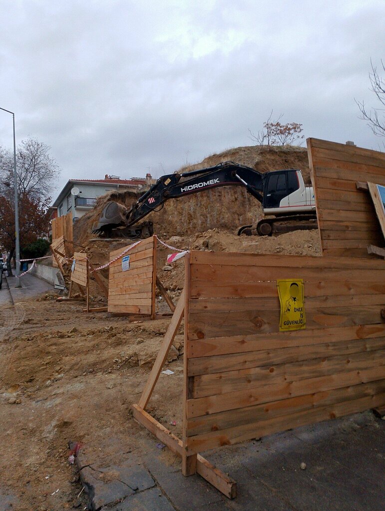 Jant ve lastikçiler Neo Otomotiv, Ankara, foto