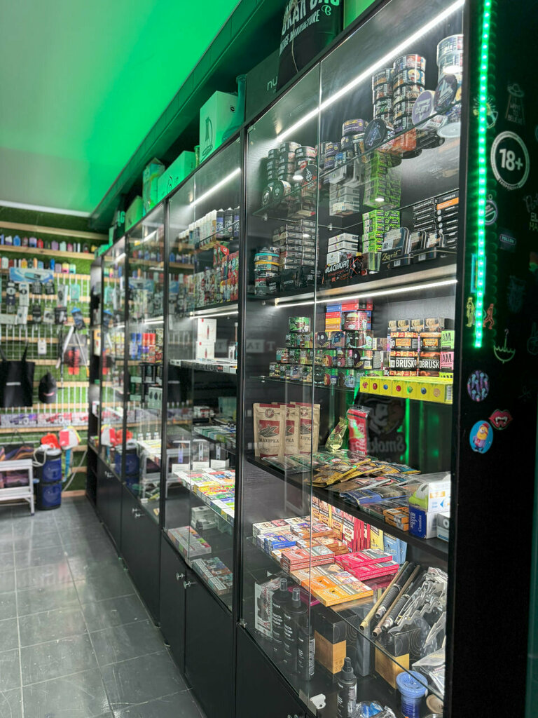 Elektronik sigara satış noktaları Табак Лист, Sevastopol, foto