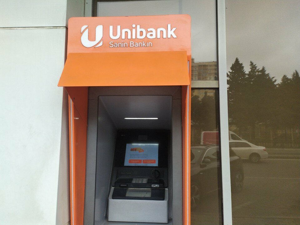 ATM'ler Unibank, Bakü, foto