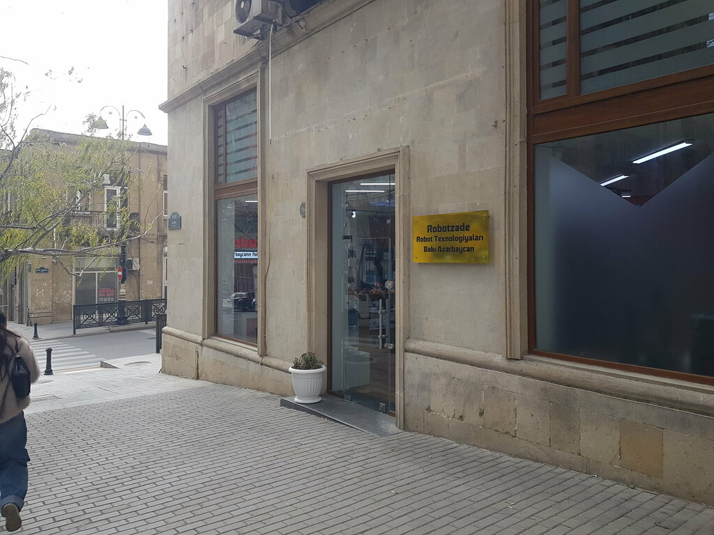 Robotik Robotzade, Bakü, foto