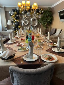 Varta (ulitsa Kuzovatkina No:3с7), kafe  Nijnevartovsk'tan