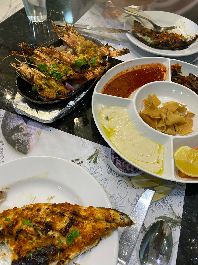 Restoran Asmak Al Bahar, Fudjeyra, foto
