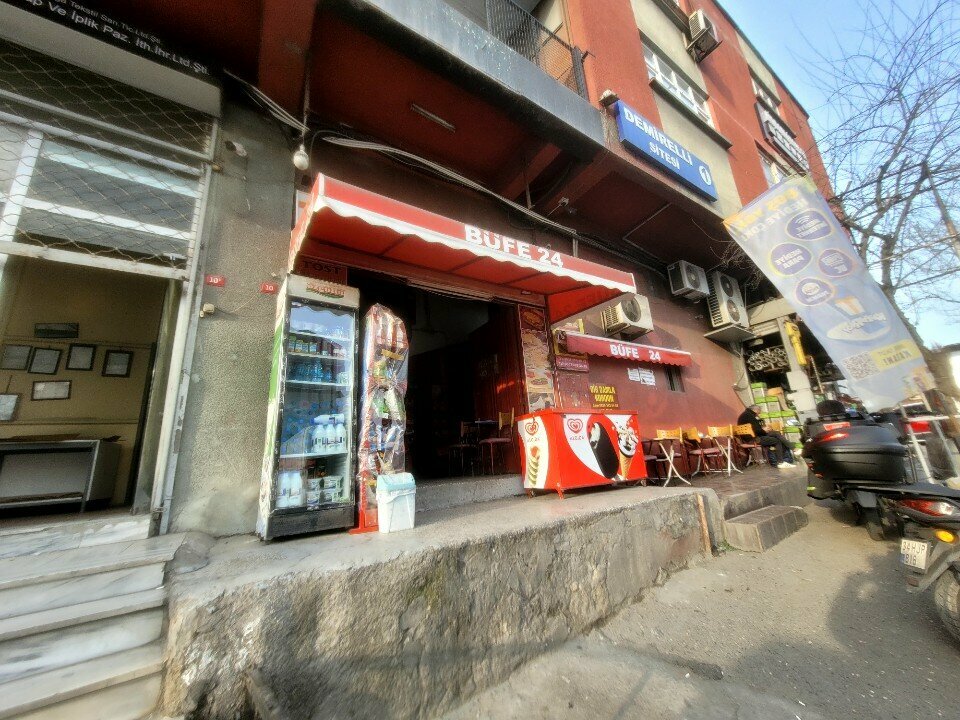 Fast food Büfe 24, İstanbul, foto