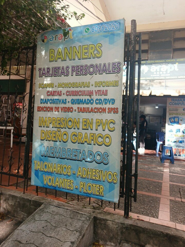 T-shirt baskı Arapi Servicios Graficos, Santa‑Krus, foto