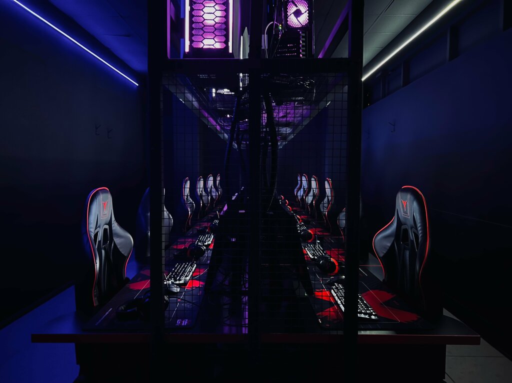 Bilgisayar kulübü CyberX Community, Naberejniye Çelny (Yar Çallı), foto