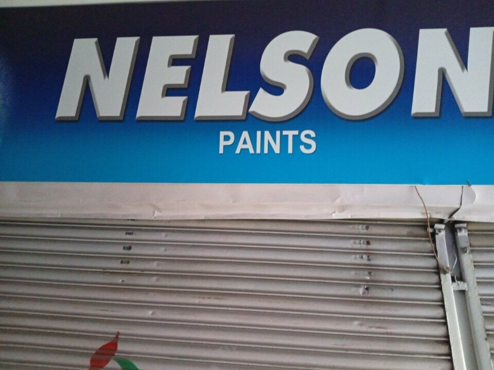 Boya ve cila malzemeleri üretim ve satış yerleri Nelson paints, Karaçi, foto