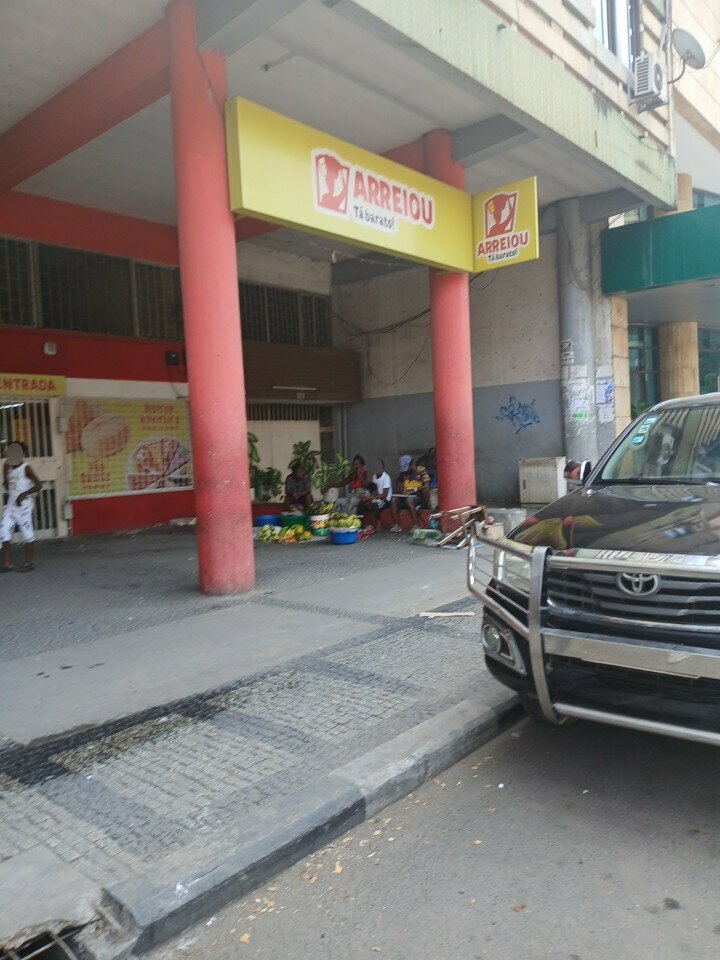 Süpermarket Arreiou Zé Pirão, Loanda, foto
