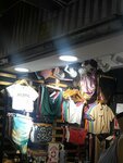 Stand 221 (Distrital La Victoria, Calle Agustín Gamarra, 939), giyim mağazası  Lima Bölgesi'nden
