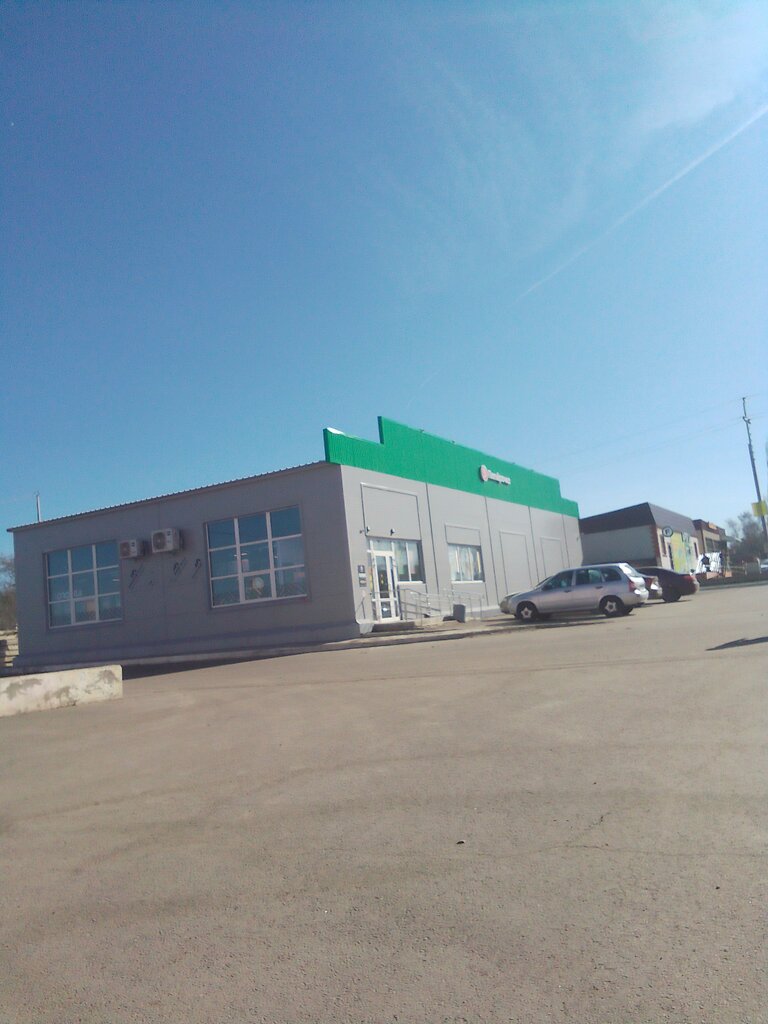 Süpermarket Pyatyorochka, Kalininsk, foto