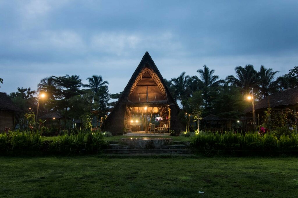 Otel Balkondes Wringinputih, , foto