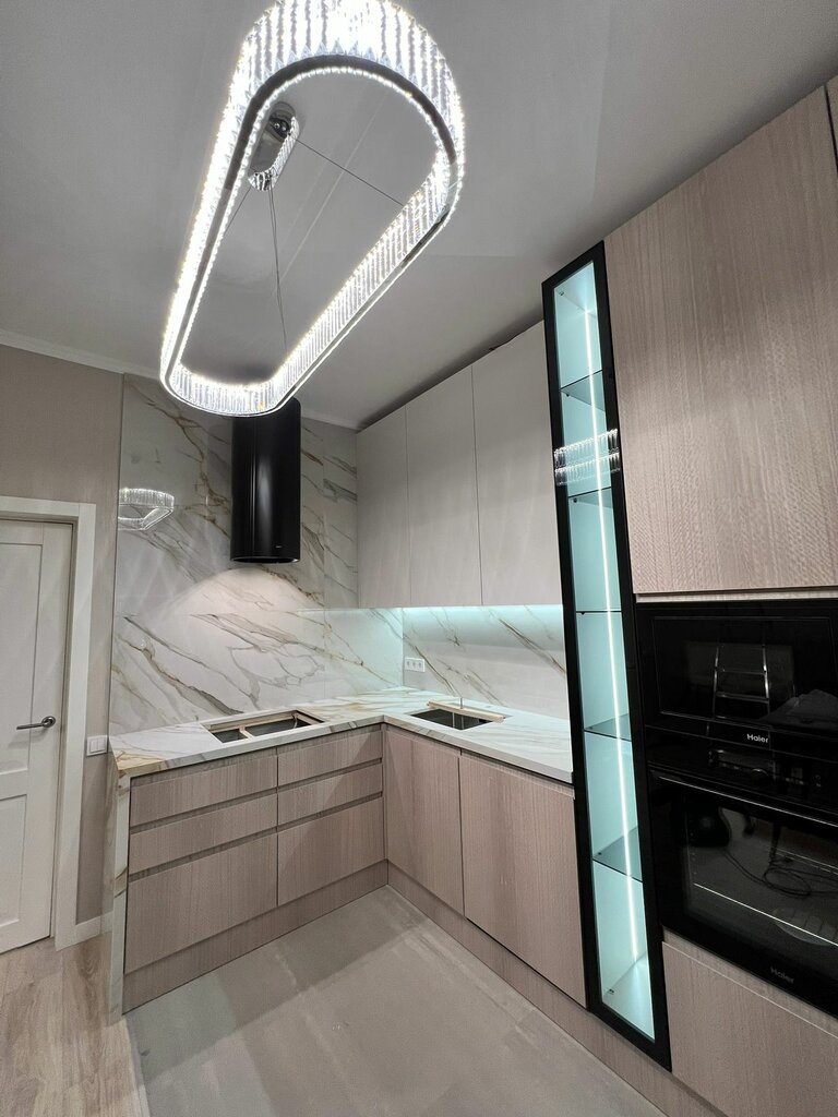 Lamba ve avize mağazaları Newport, Mytişçi, foto