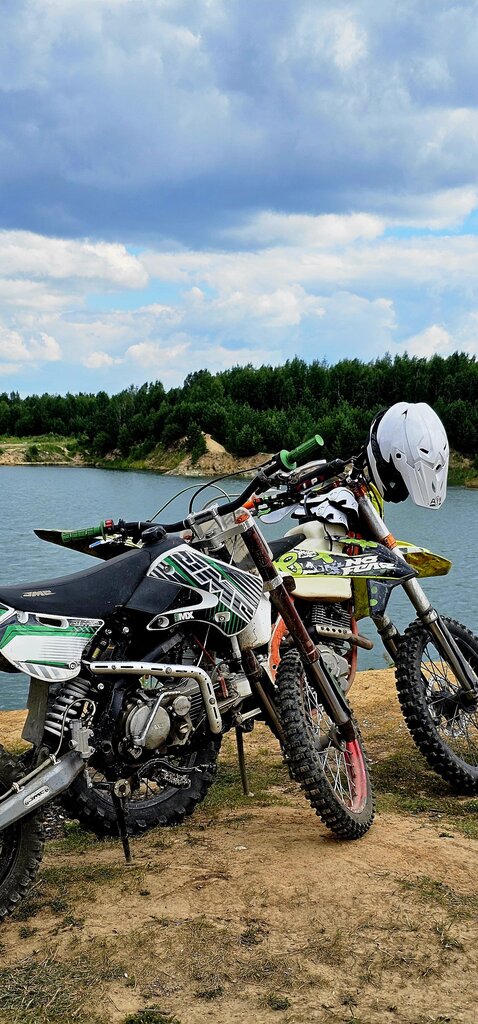 Kiralama noktası Ham, Yekaterinburg, foto