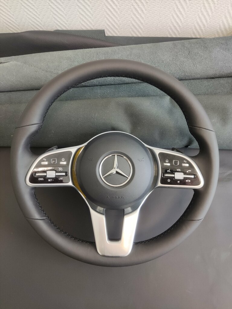 Oto döşeme Rul Master, Samara, foto