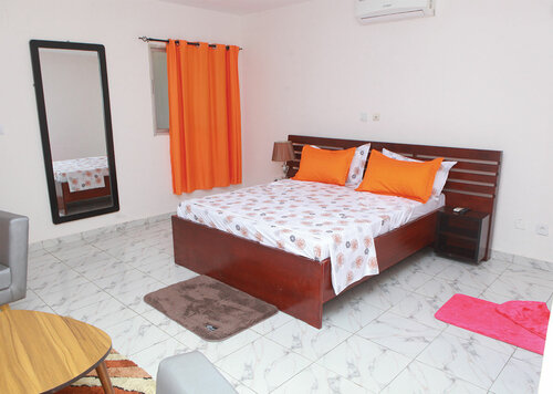 Otel Kama, Abican, foto