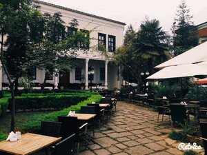 Mimarlar Odası Bahçe Cafe (Trabzon, Ortahisar, Kemerkaya Mah., Halkevi Cad., 41), restoran  Ortahisar'dan