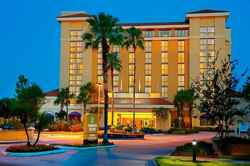 Otel Embassy Suites by Hilton Orlando International Dr Conv Ctr, Orlando, foto