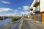 Highland Apartments by Mansley (Scotland, Highland, Inverness, Bridge Street), daireler  Inverness'tan