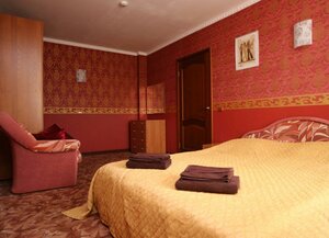 Epos (Leninskiy Avenue No:136), otel  Ostashkov'dan