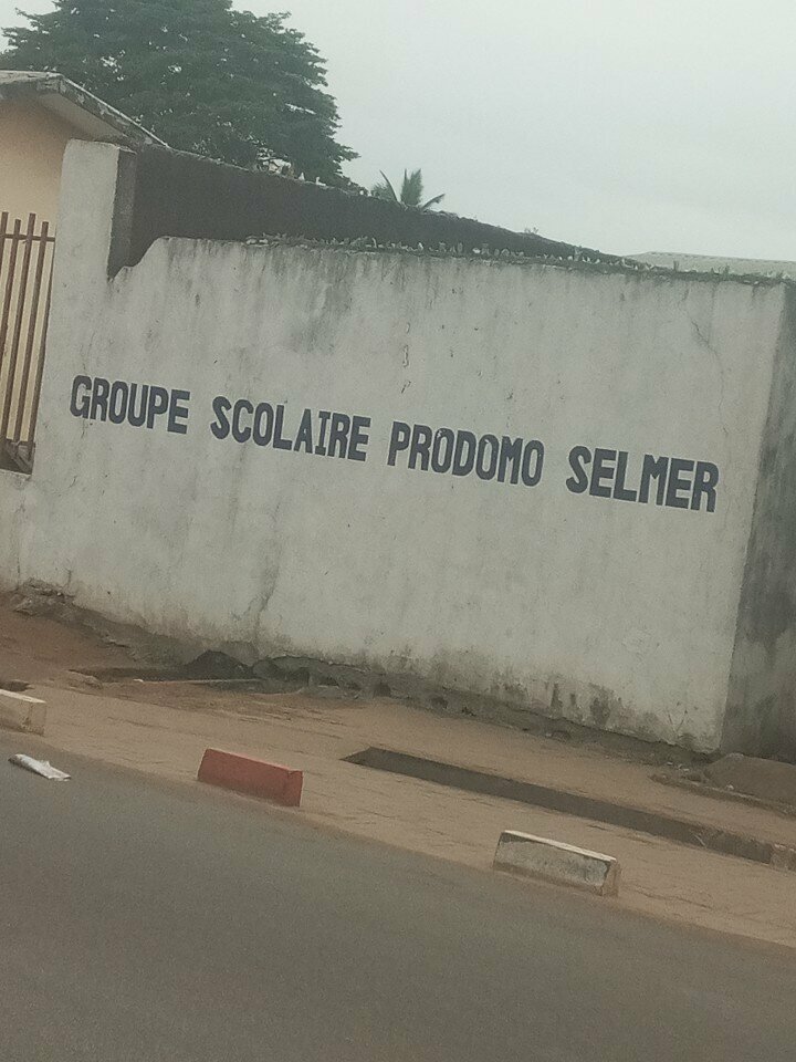 i̇lkokul Groupe Scolaire Prodomo Selmer, Abican, foto